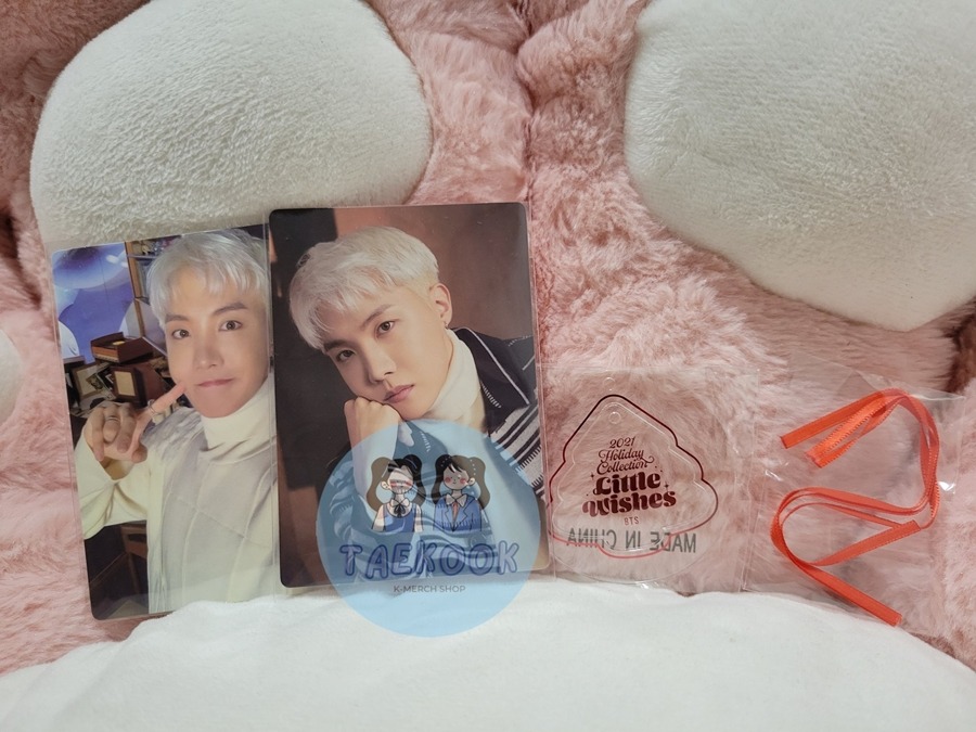 BTS 2021 HOLIDAY COLLECTION LITTLE WISHES Jhope Set, Hobbies & Toys ...