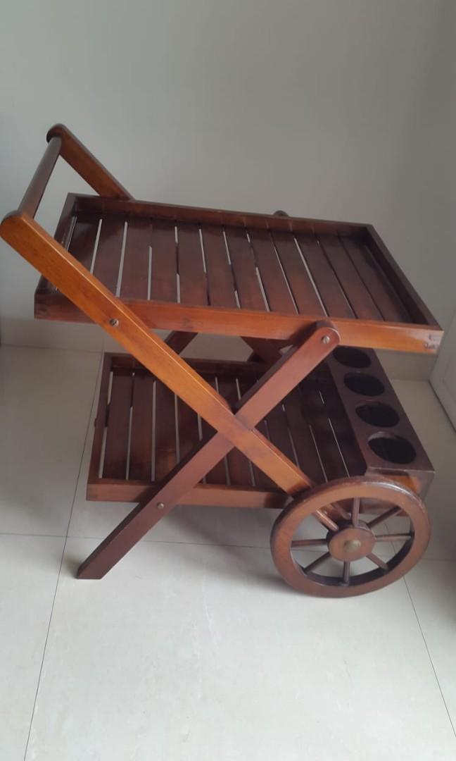 MEJA TROLLEY dari KAYU SOLID bagus, Antik, Furnitur di Carousell