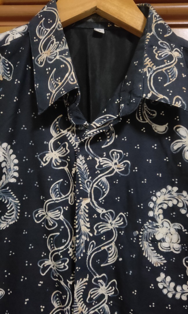 Navy blue batik shirt, Men's Fashion, Tops & Sets, Formal Shirts on ...