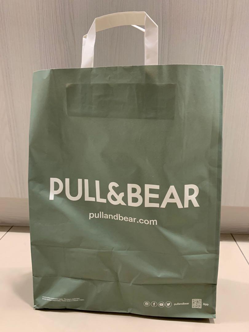 pull and bear packaging