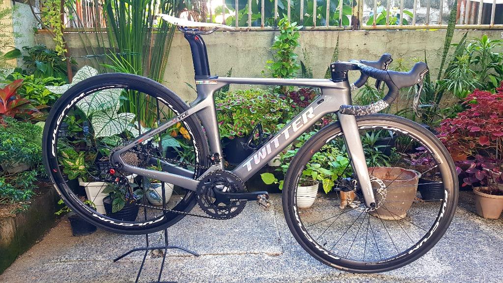 Twitter R10 Fullcarbon Upgraded, Sports Equipment, Bicycles & Parts ...