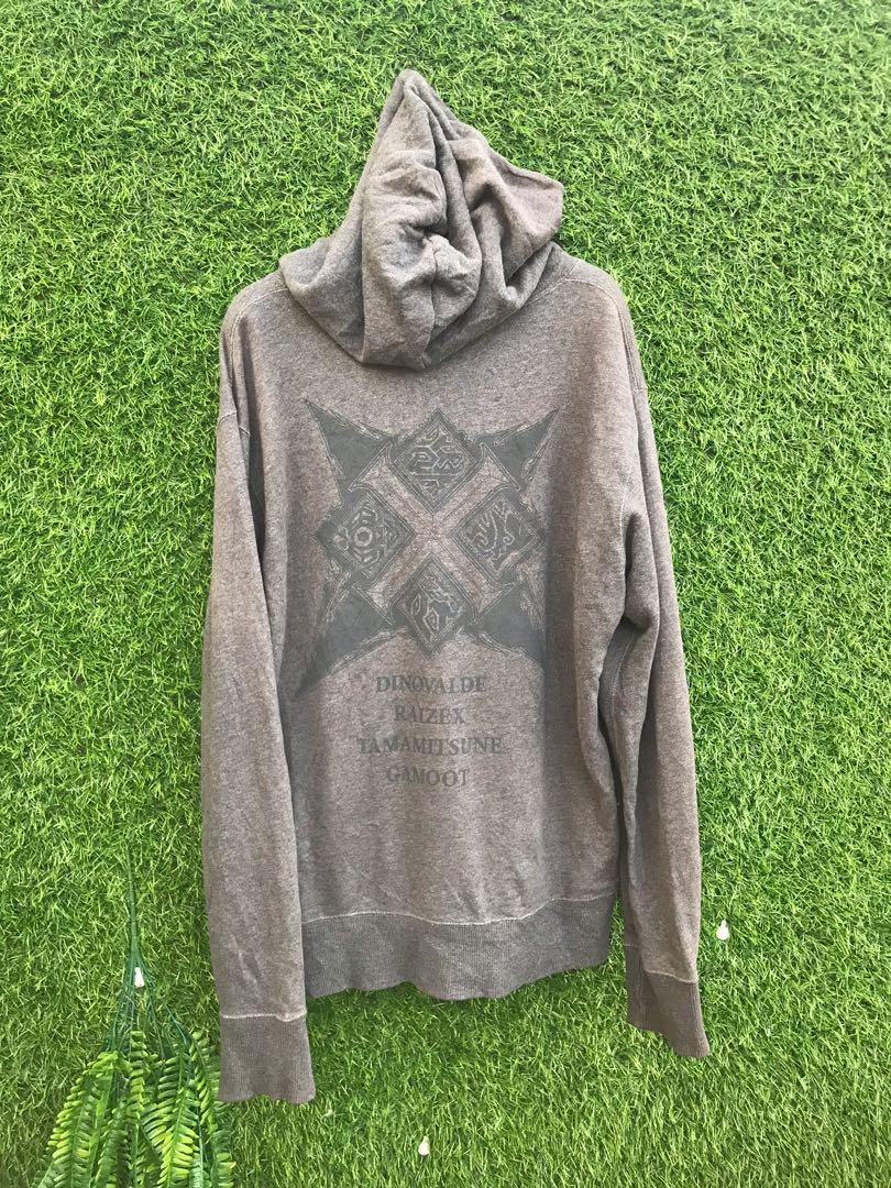 Uniqlo x Monster Hunter Hooded Jacket, Men's Fashion, Coats, Jackets ...