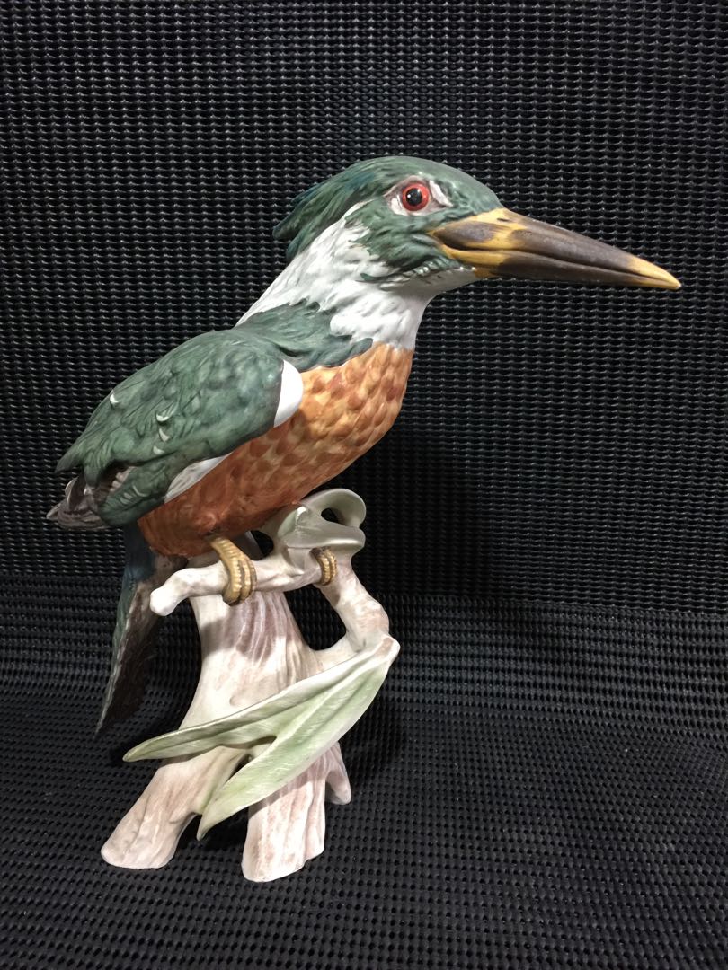 Vintage Goebel Collection H25cm, Hobbies & Toys, Memorabilia ...