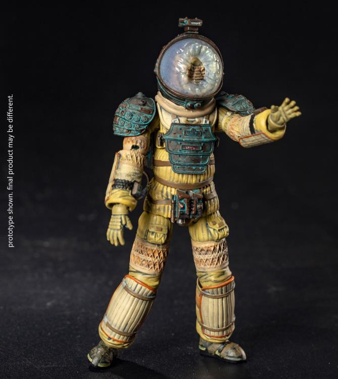 1/18 Alien - Kane with Space Suit (& Facehugger) (READYSTOCK), Hobbies ...