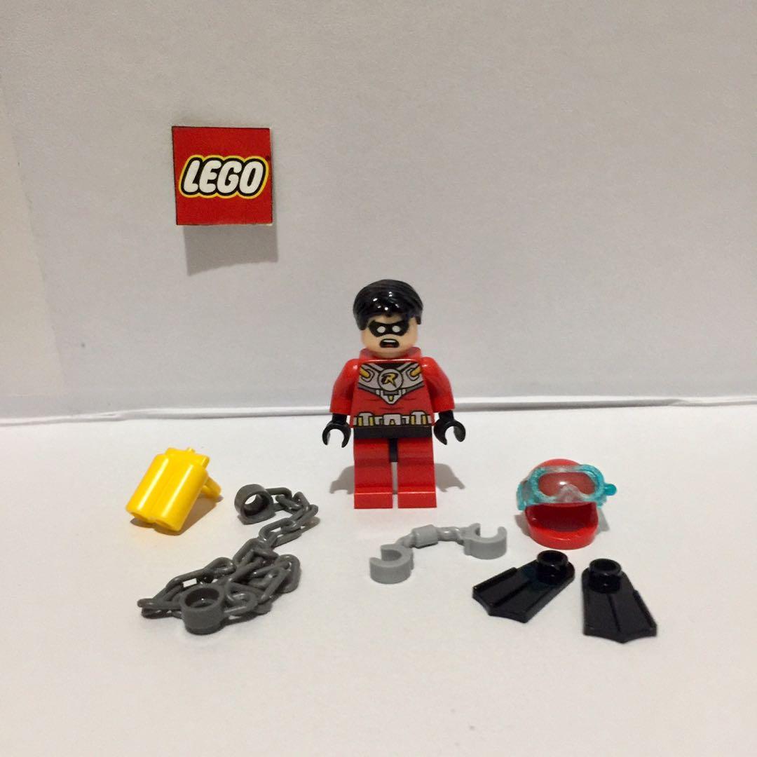 Authentic Lego Poison Ivy Batman Batgirl Scuba Robin minifigures ...
