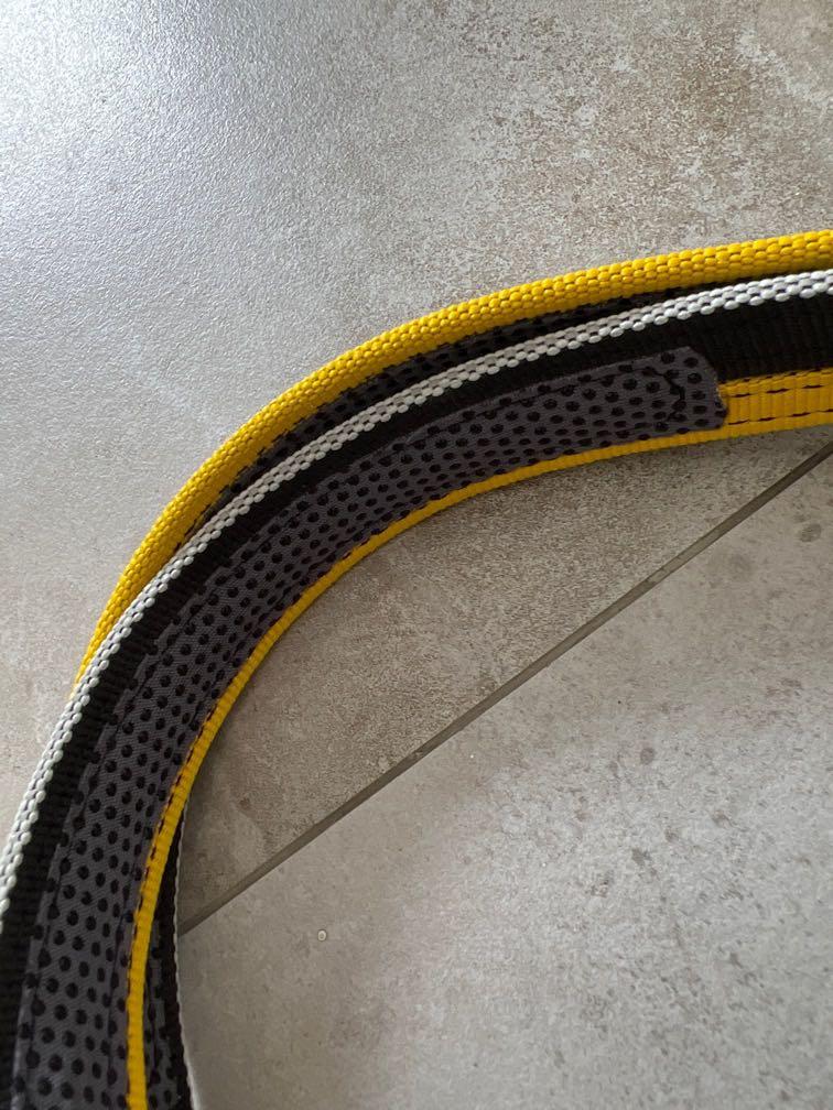 Bellroy x Staple, Women's Fashion, Bags & Wallets, Tote Bags on Carousell