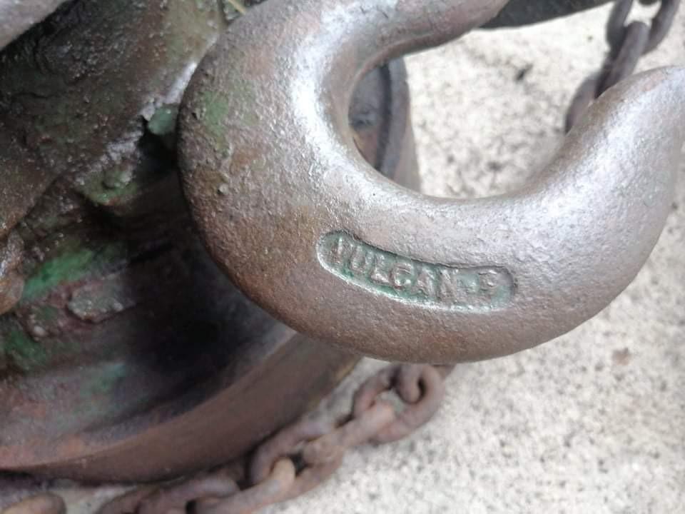 Hercules chain block, Commercial & Industrial, Construction Tools ...