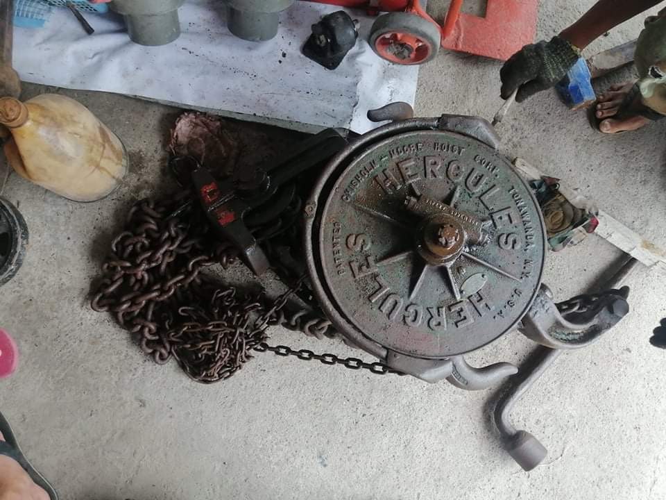 Hercules chain block, Commercial & Industrial, Construction Tools ...