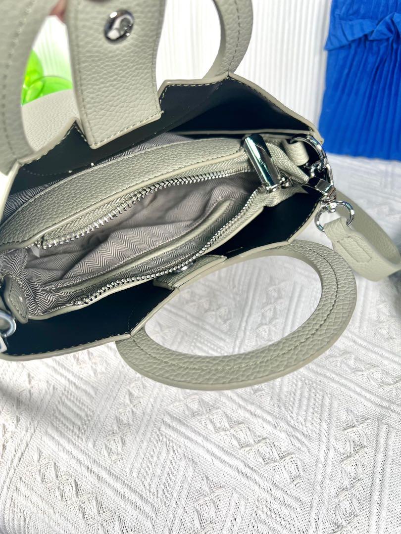 JHHc 日系多用途水桶袋 KB029, 女裝, 手袋及銀包, 多用途袋 - Carousell