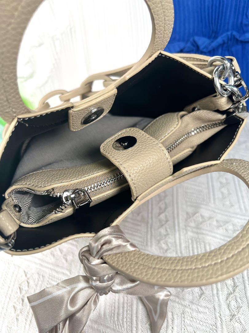 JHHc 日系多用途水桶袋 KB029, 女裝, 手袋及銀包, 多用途袋 - Carousell