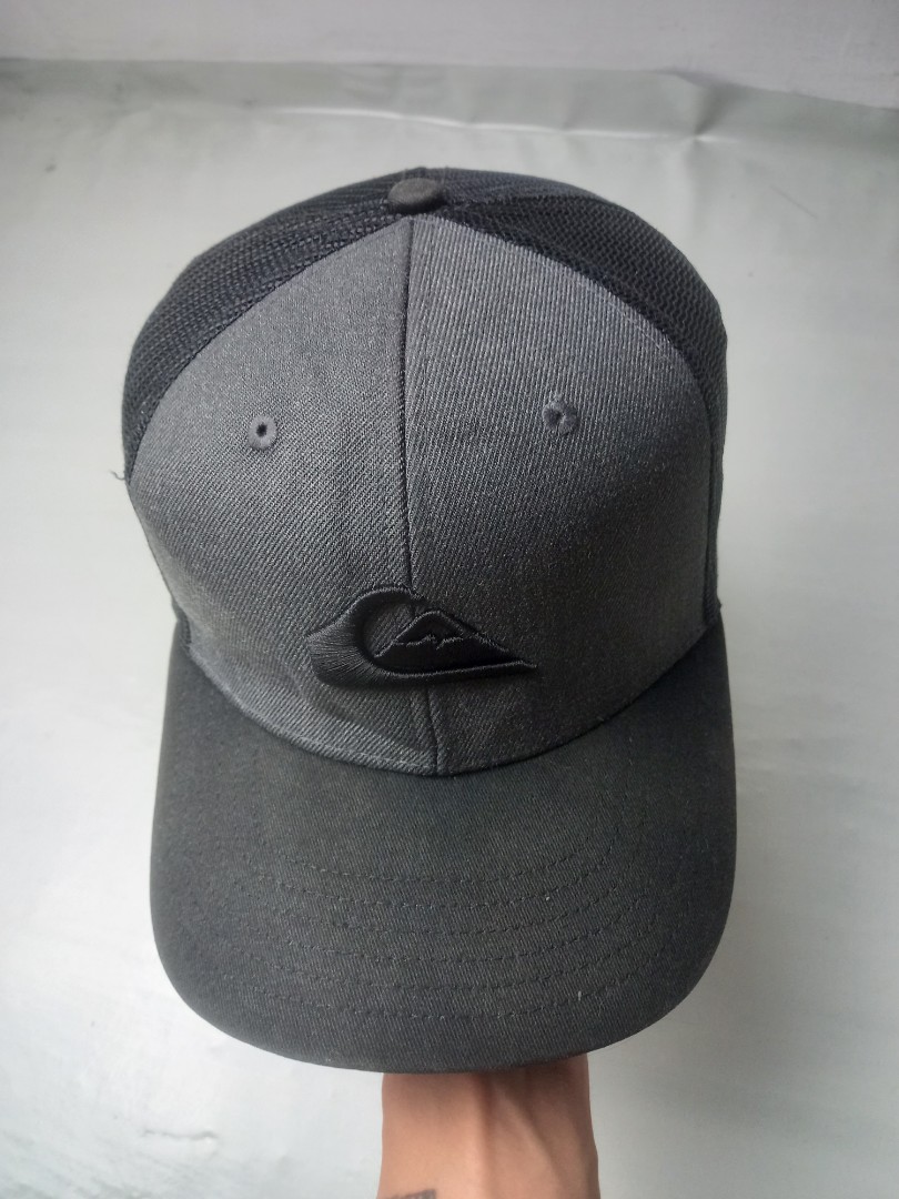 Quicksilver, Men's Fashion, Watches & Accessories, Caps & Hats on Carousell