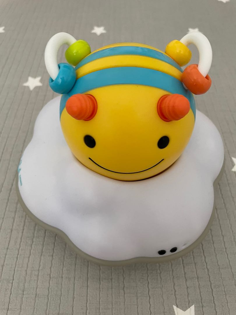 Skip hop crawl bee, Babies & Kids, Infant Playtime on Carousell