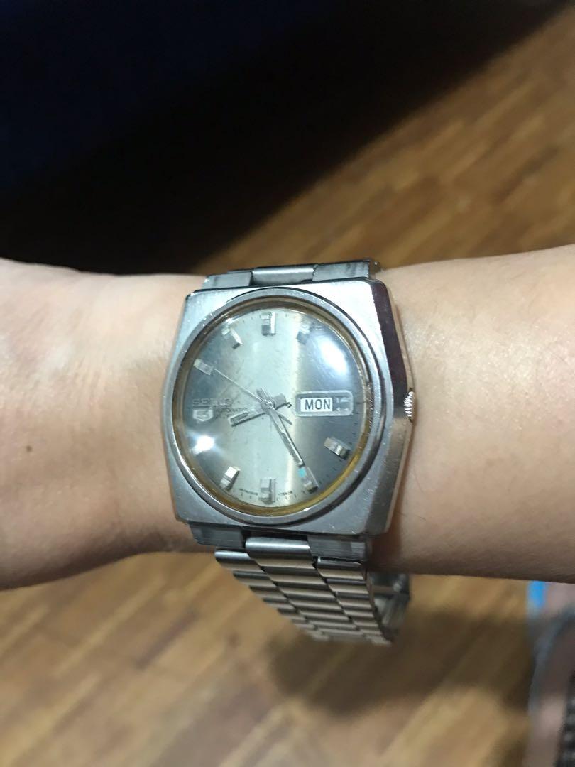 Authentic Seiko 5 Automatic Vintage Mens Watch, Men's Fashion, Watches ...