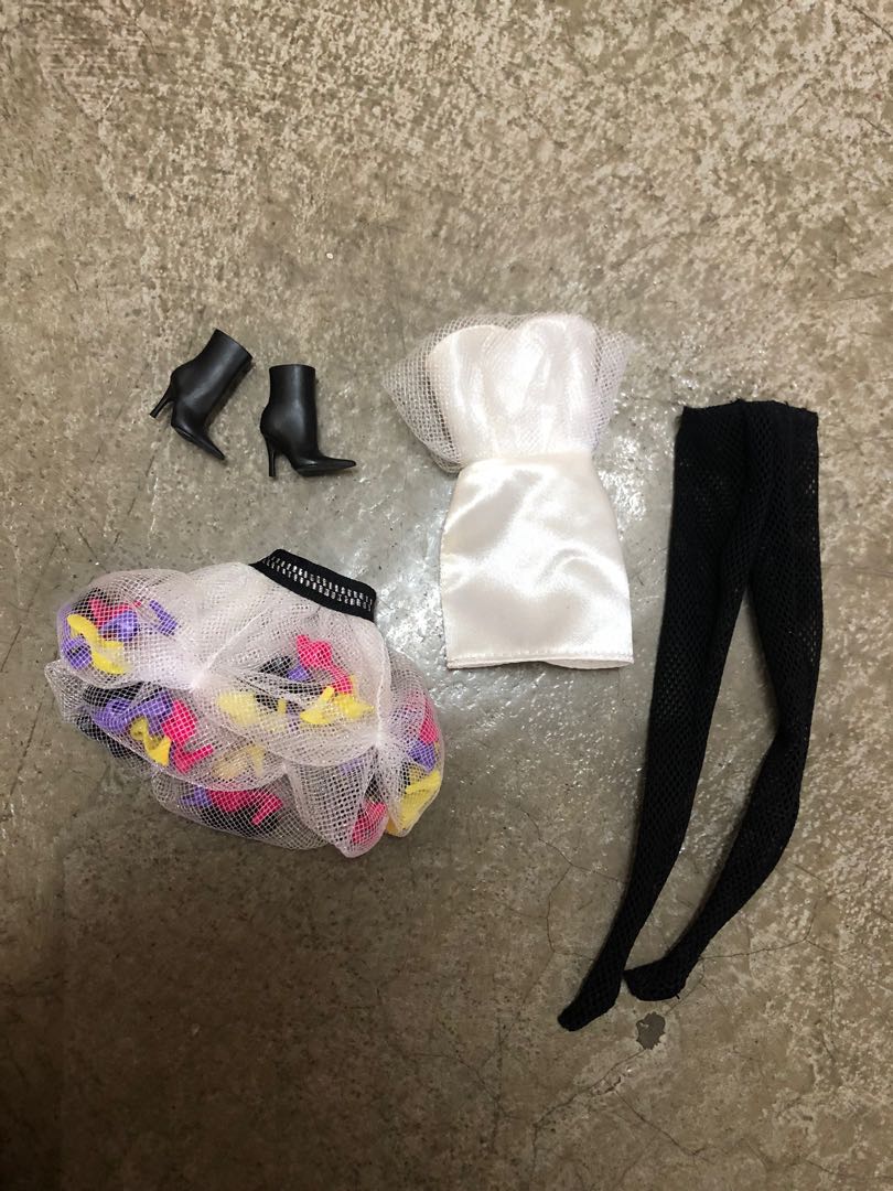 barbie shoes obsession outfit, Hobbies & Toys, Toys & Games on Carousell
