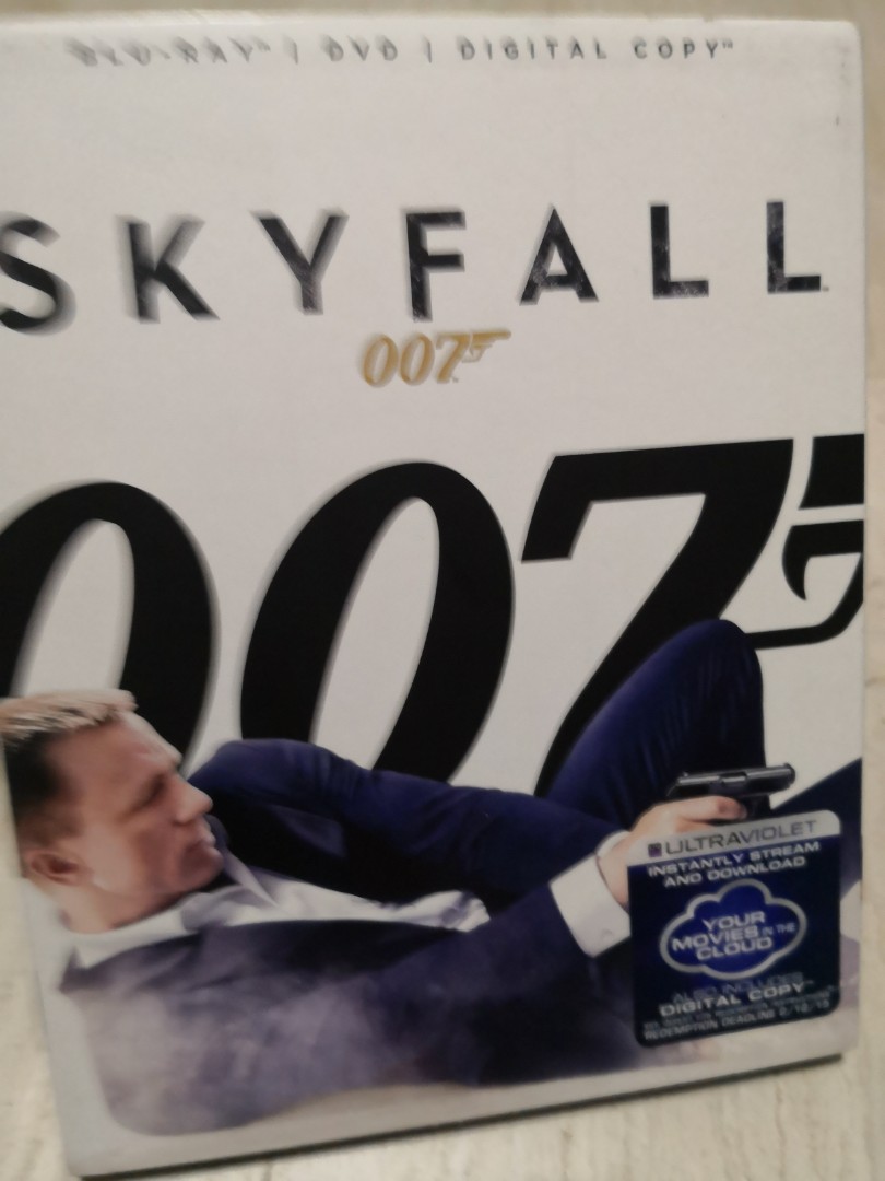 Blu Ray Disc SkyFall, Hobbies & Toys, Music & Media, CDs & DVDs on ...