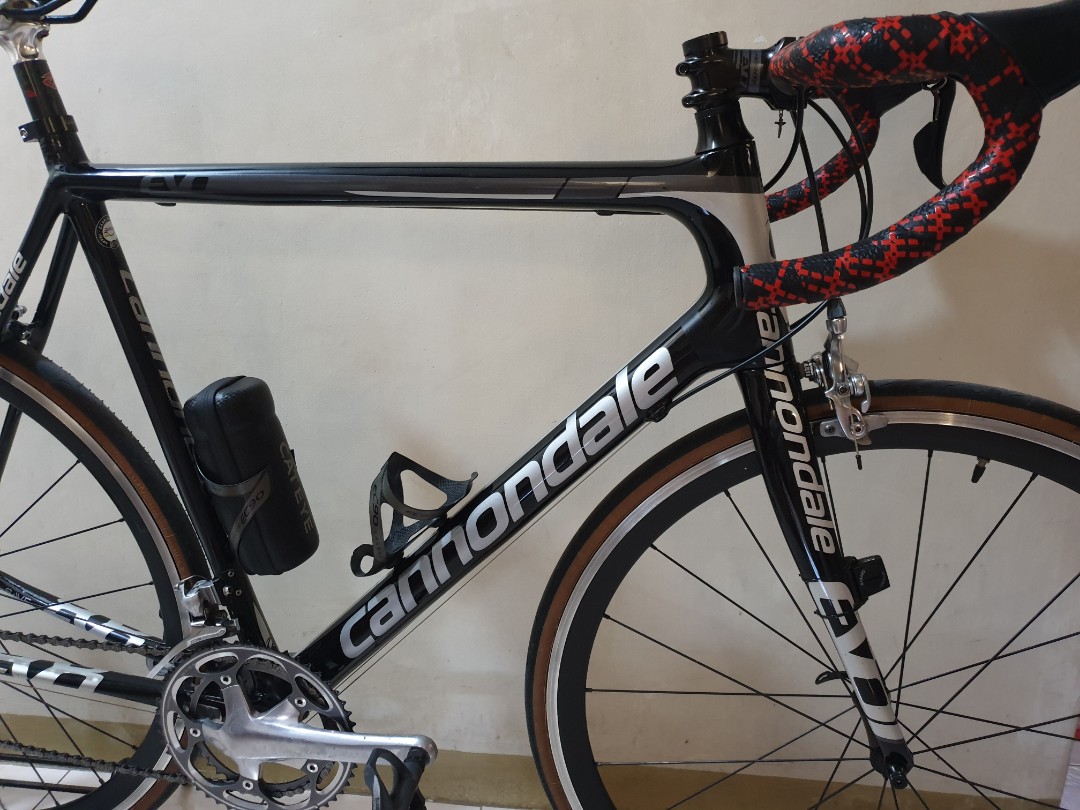 Cannondale SuperSix EVO (RUSH), Sports Equipment, Bicycles & Parts ...