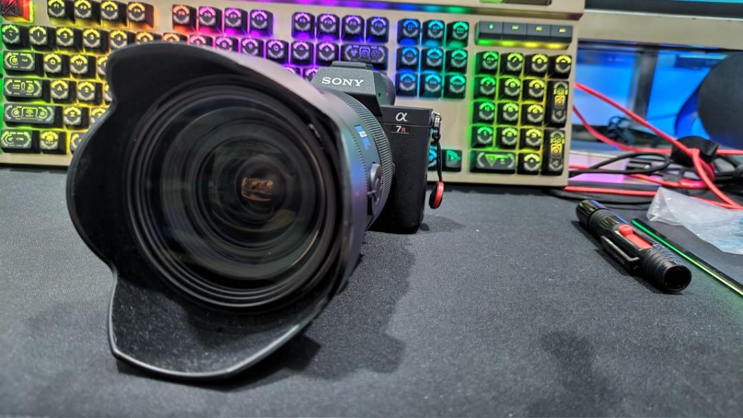 Carl ziess sonnar 24-70mm f2.8 with la-ea5, Photography, Lens & Kits on ...