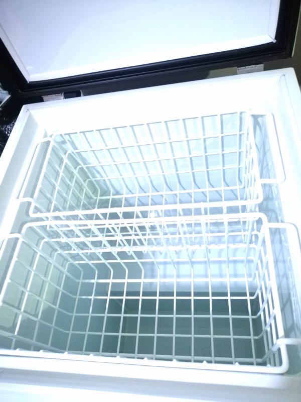 Chest Freezer Unimagna, TV & Home Appliances, Kitchen Appliances ...