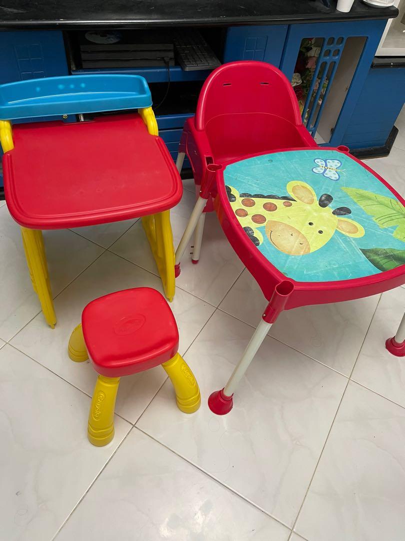 Crayola play n’ fold art studio and high chair (table & chair).(bundle ...