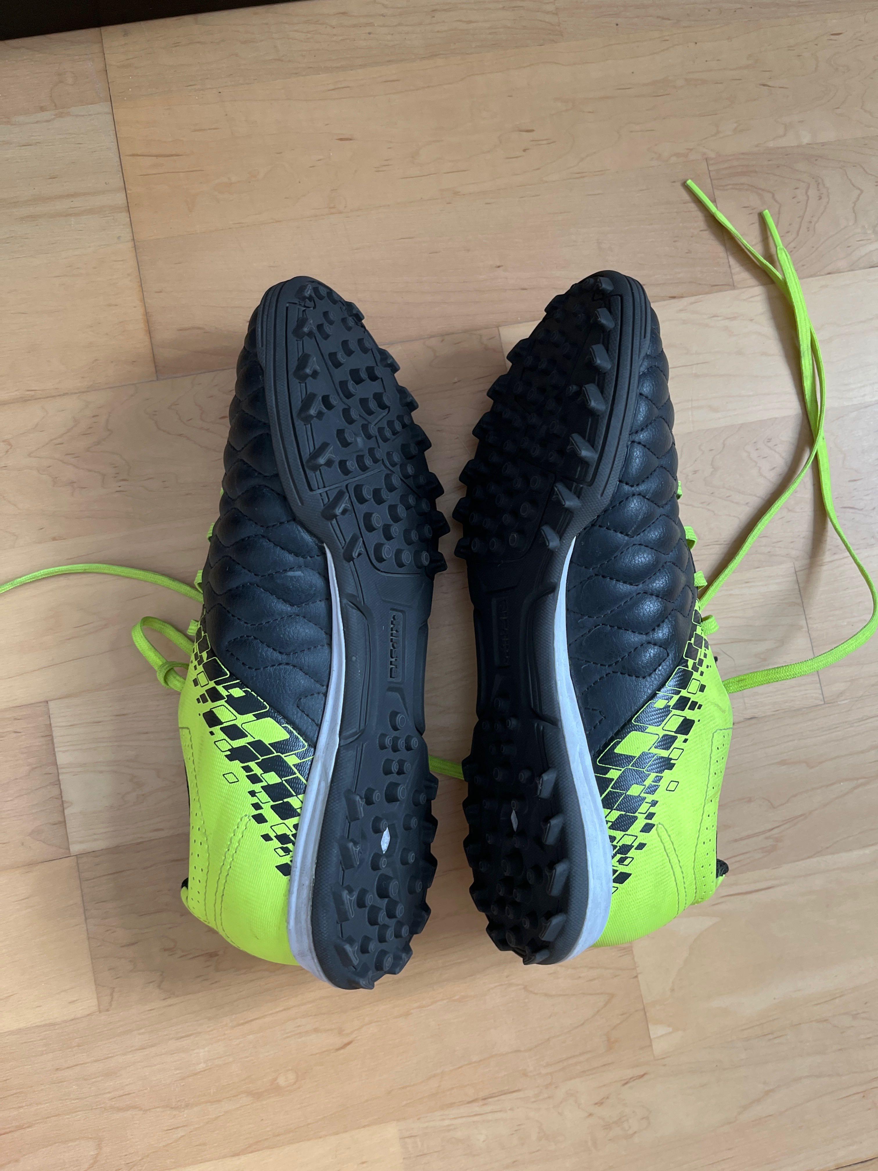 DECATHLON Kipsta rugby kit, 運動產品, 運動與體育, 運動與體育 - 球拍和球類運動 - Carousell