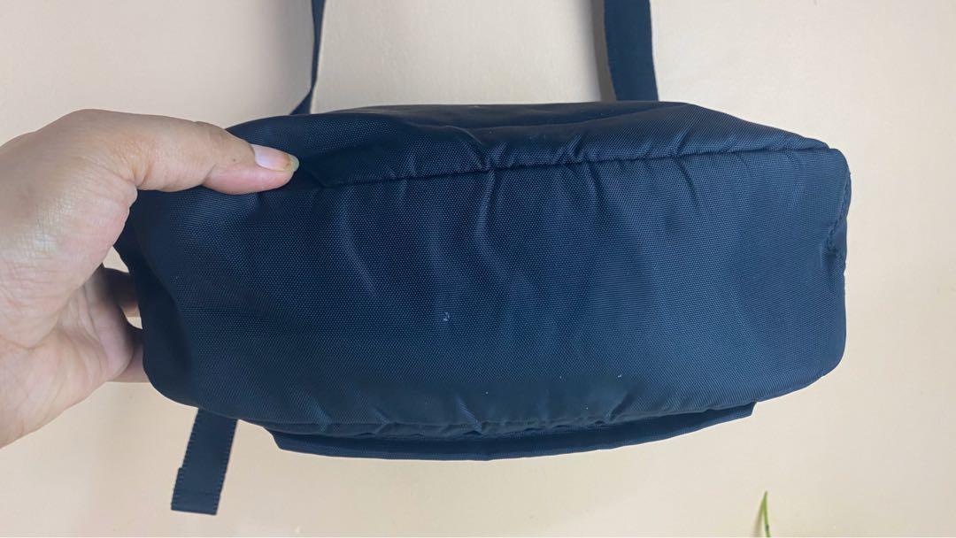 Hang ten sling bag, Women's Fashion, Bags & Wallets, Cross-body Bags on ...