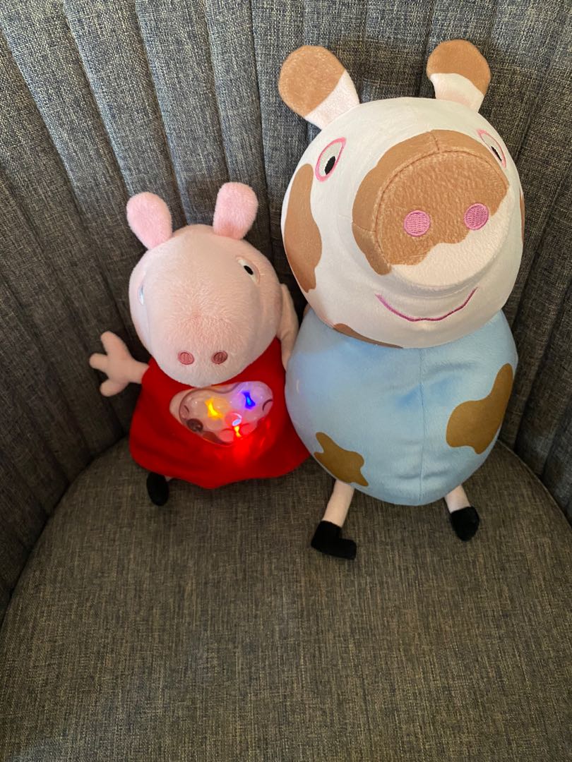 Peppa Pig and George soft toy, 興趣及遊戲, 玩具 & 遊戲類 - Carousell