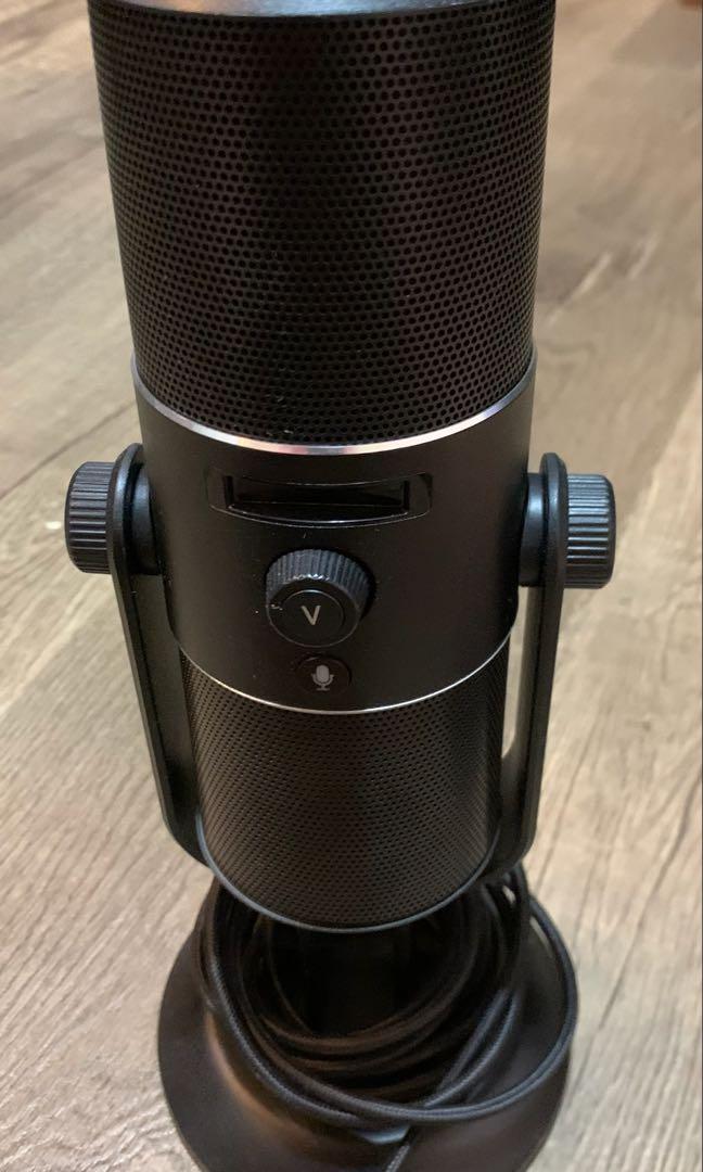 Razer SEIREN PRO (XLR and USB), Audio, Microphones on Carousell