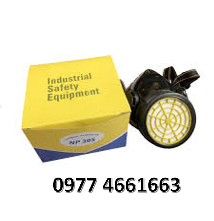 Respirator mask single 01, Health & Nutrition, Face Masks & Face ...