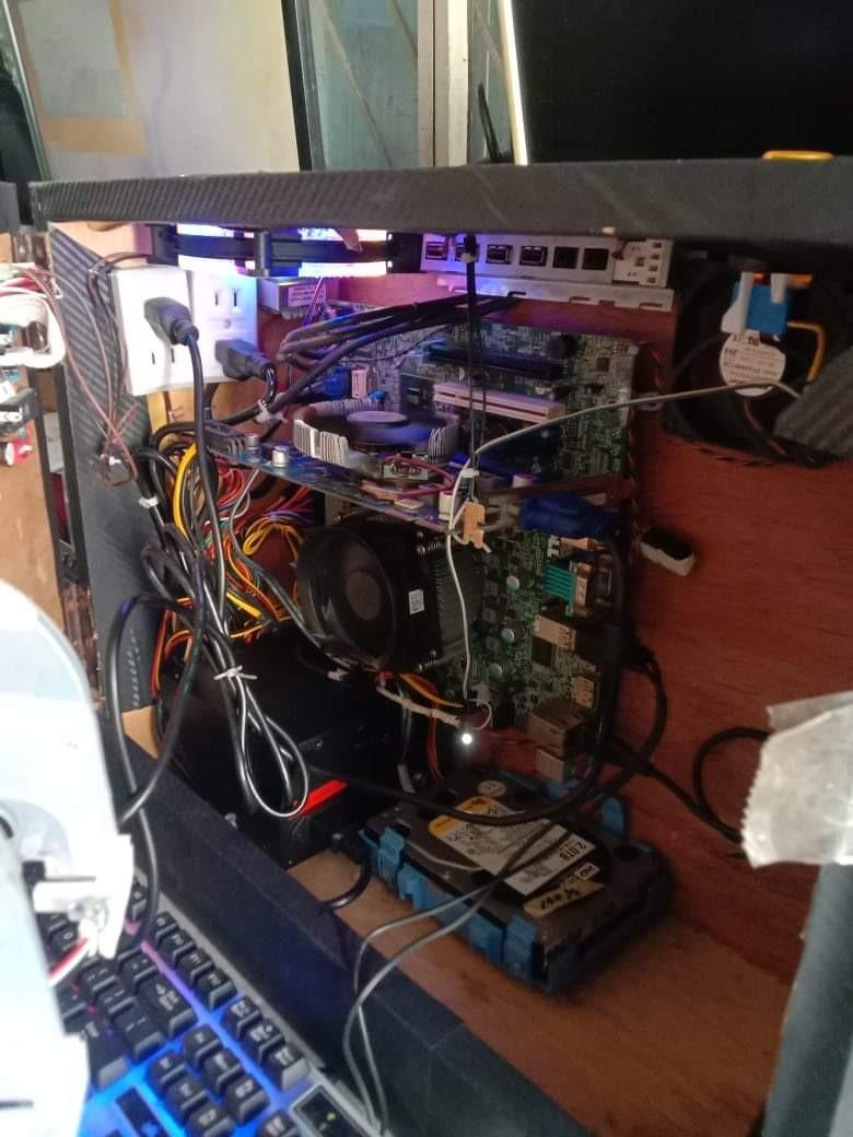 SALE Computer Pisonet Tabletop Set, Computers & Tech, Desktops on Carousell