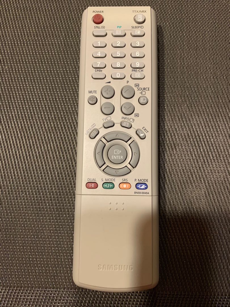 Samsung TV Remote Controller - Authentic, TV & Home Appliances, TV ...