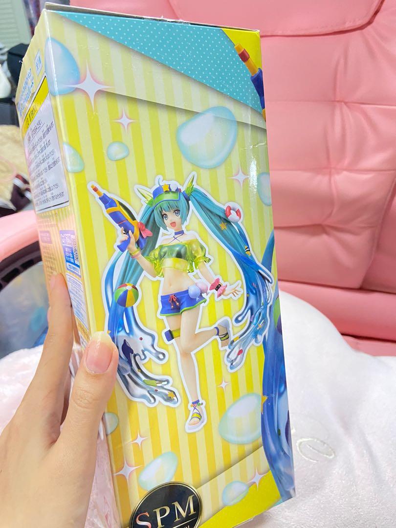 Splash Parade Hatsune Miku Figure, Hobbies & Toys, Toys & Games on ...