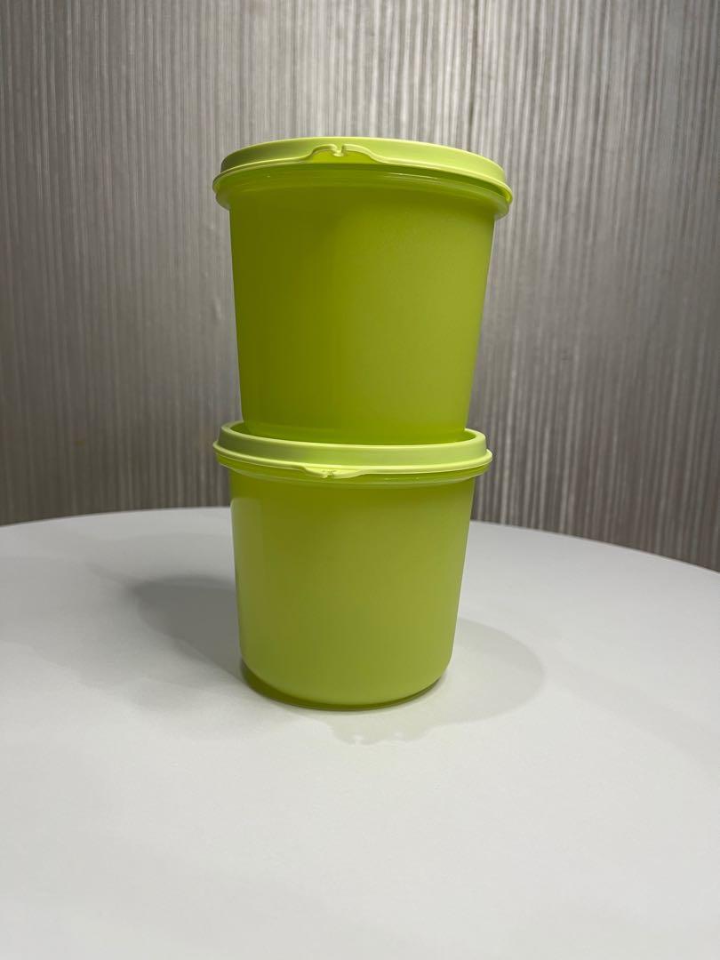 Toples Tupperware Hijau Bulat, Kitchen & Appliances di Carousell