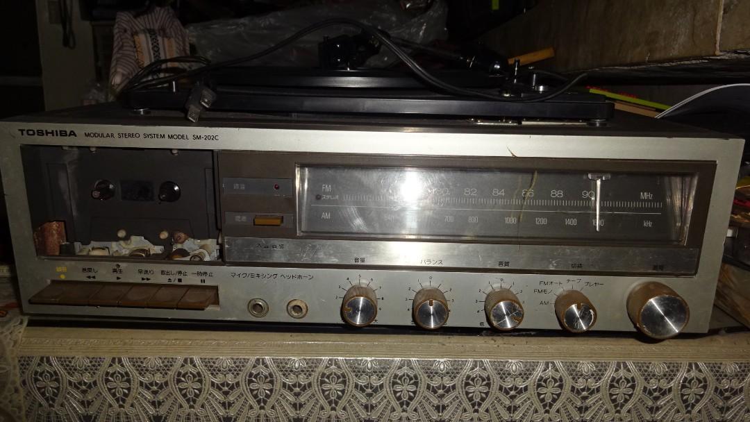 Toshiba Modular Stereo System Model SM-202c turntable, fm/am tuner ...