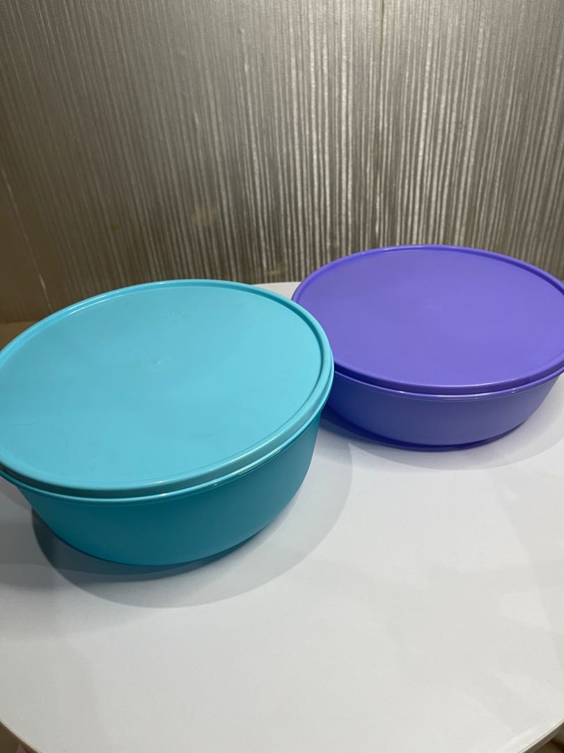 Tupperware Ungu Biru Bulat Tinggi, Kitchen & Appliances di Carousell