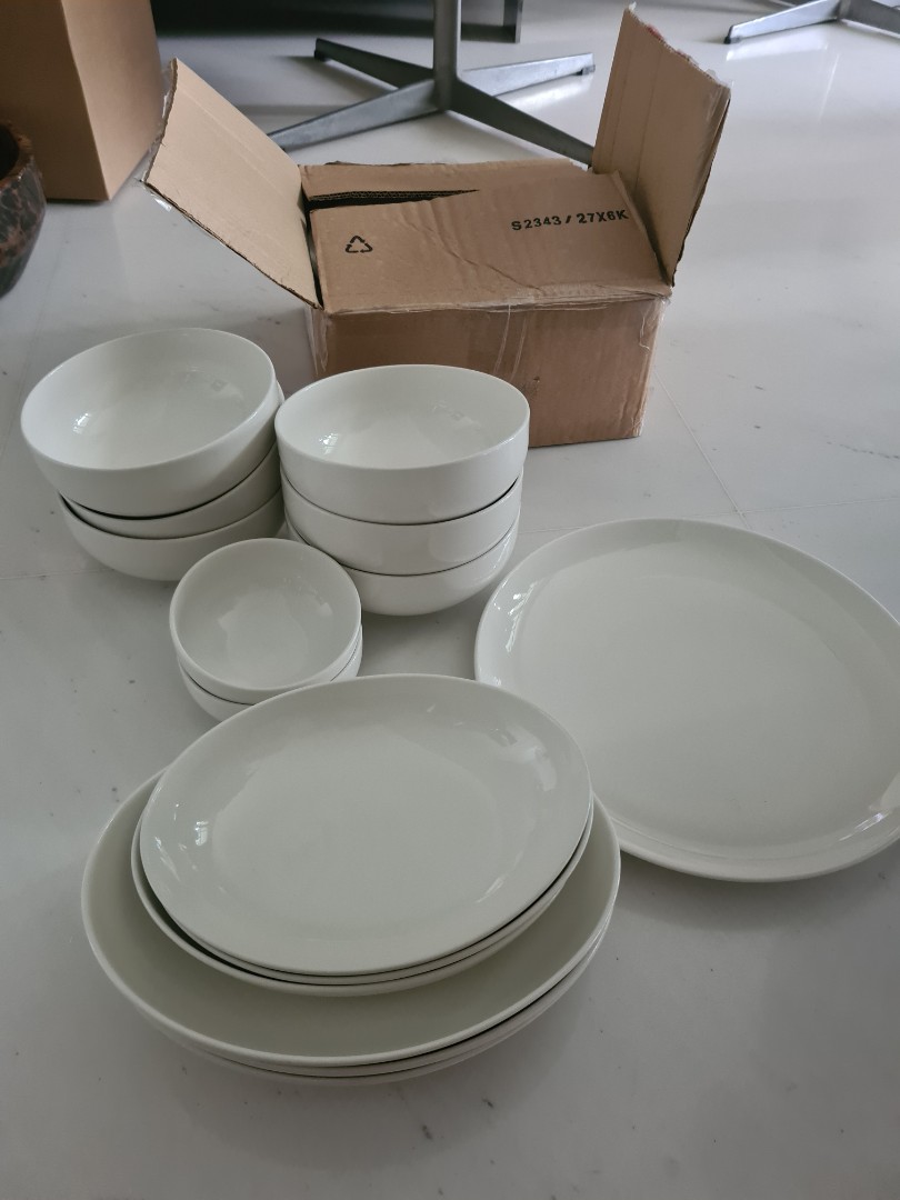 Various Muji Plates x23 items, Furniture & Home Living, Kitchenware ...