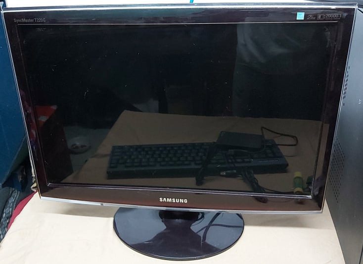 5pcs Monitor Computer Scrap Junk Sira Defective, Computers & Tech ...