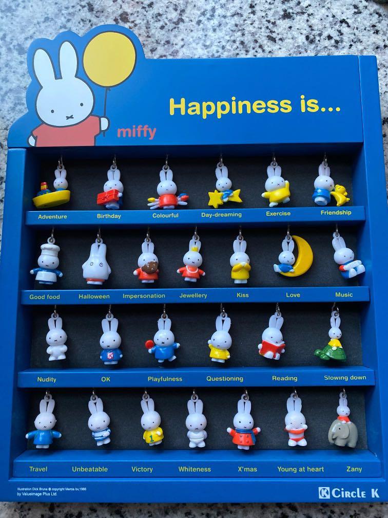 超新淨 Miffy珍藏版 OK便利店, 興趣及遊戲, 玩具 & 遊戲類 - Carousell