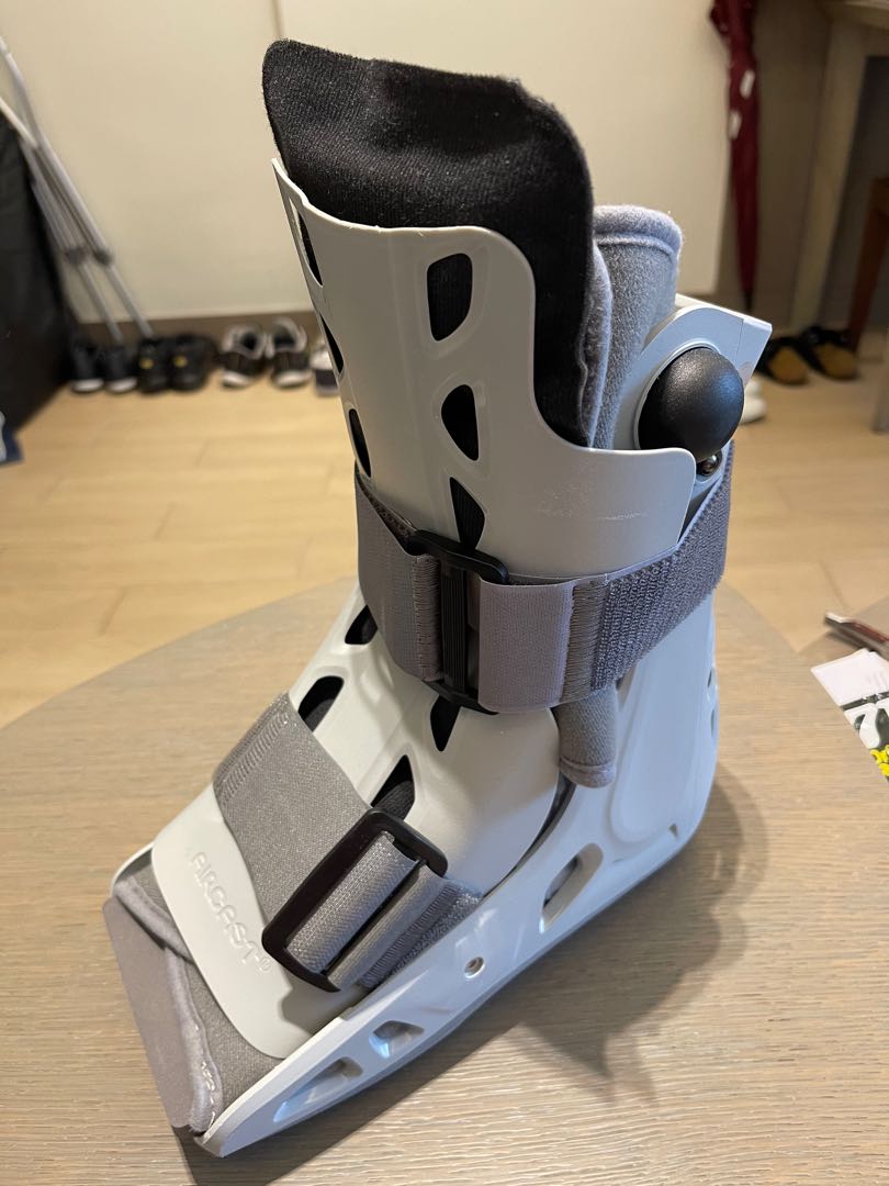 Aircast Boot (M), Health & Nutrition, Assistive & Rehabilatory Aids ...