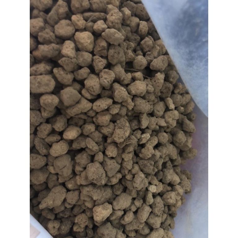 AKADAMA soil / succulent soil / bonsai soil / 1litre (app 590-600g ...