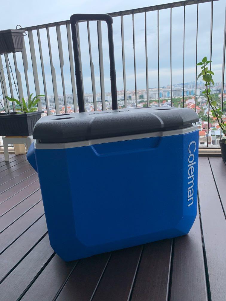 Coleman Cooler or Ice box with wheels, Everything Else on Carousell