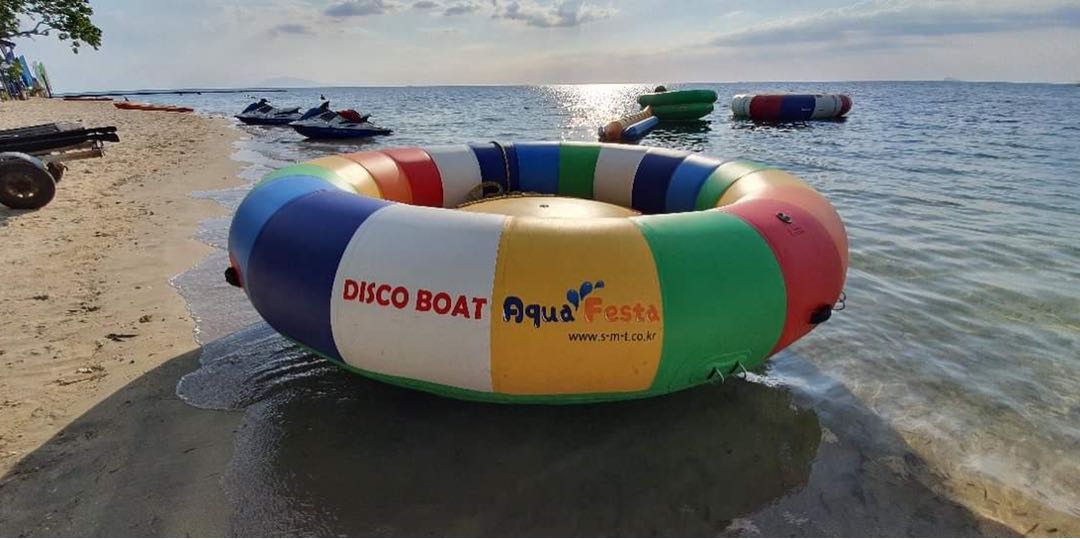 Colorful inflatable disco boat water sports, Sports Equipment, Sports ...