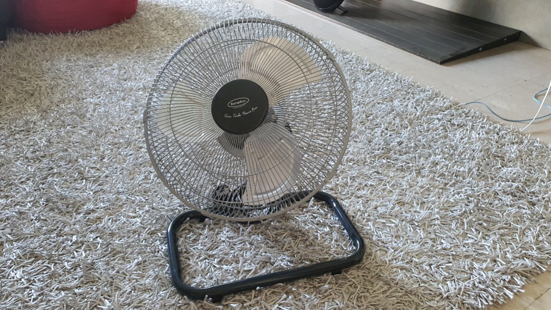 Europace 18" Twin Turbo Power Floor Fan, Furniture & Home Living ...