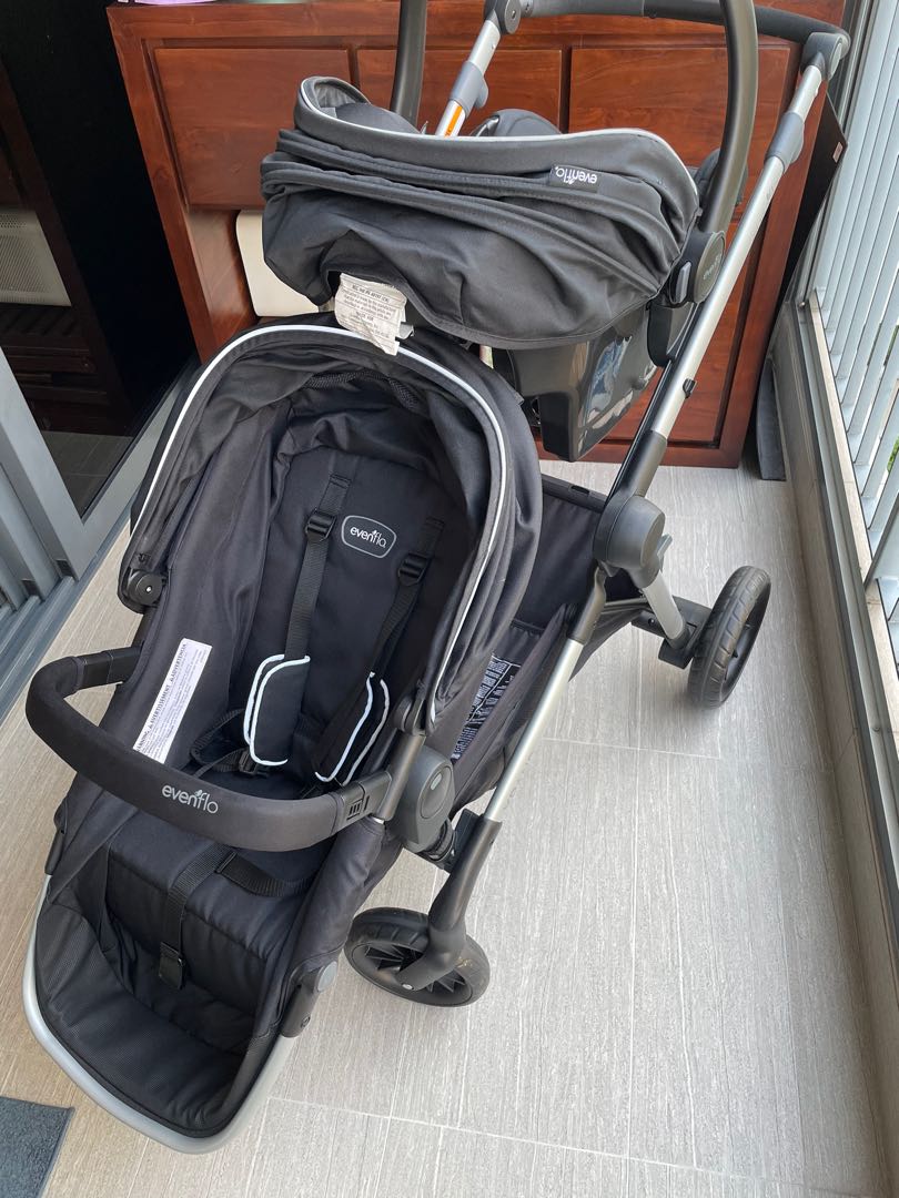 Evenflo Pivot Xpand, Babies & Kids, Going Out, Strollers on Carousell