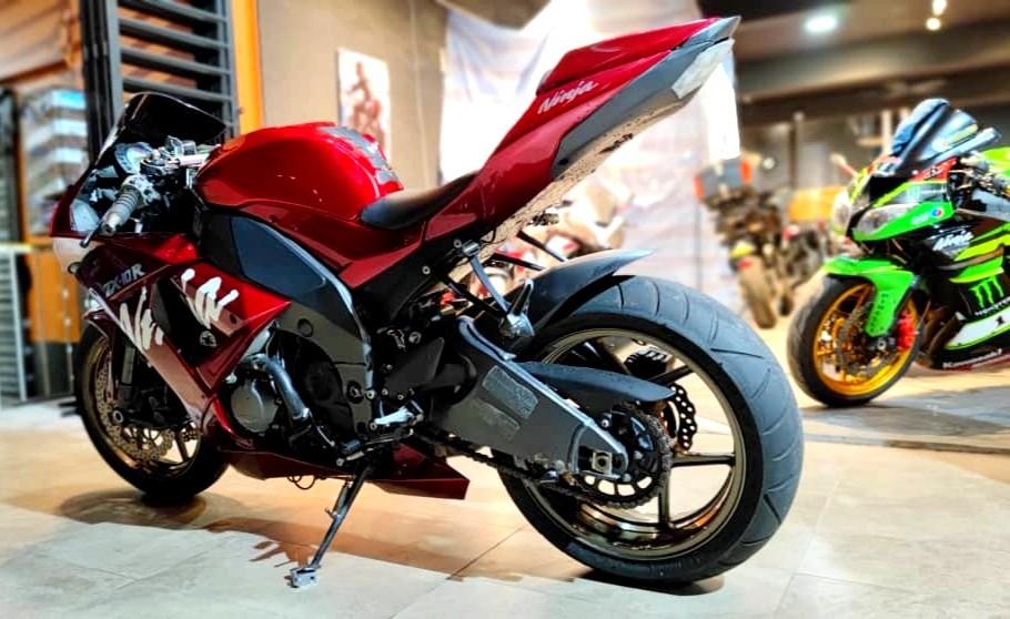 Kawasaki Ninja Zx10R Candy Red zx-10r zx10, Motorbikes on Carousell