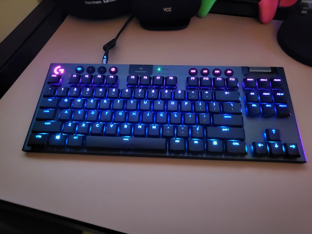 Logitech G915 Wireless TKL, Computers & Tech, Parts & Accessories, Computer Keyboard on Carousell
