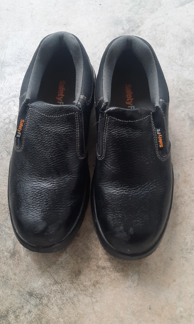 Safety fit steel toe boot, Men's Fashion, Footwear, Boots on Carousell