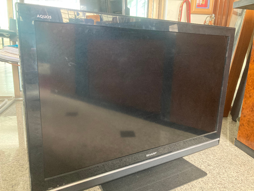 Sharp TV 40 inch LC-40M500M-BK, TV & Home Appliances, TV ...