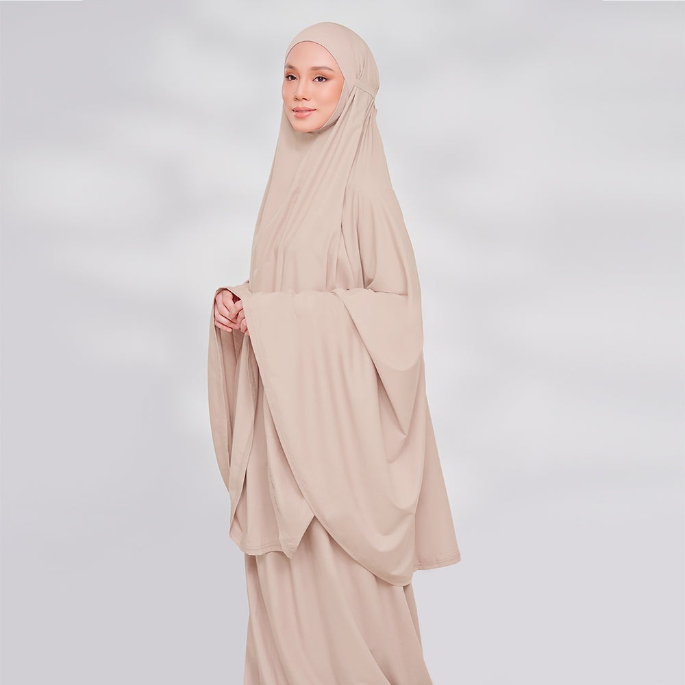 Tudungpeople Aman Prayer Set Latte, Women's Fashion, Muslimah Fashion ...