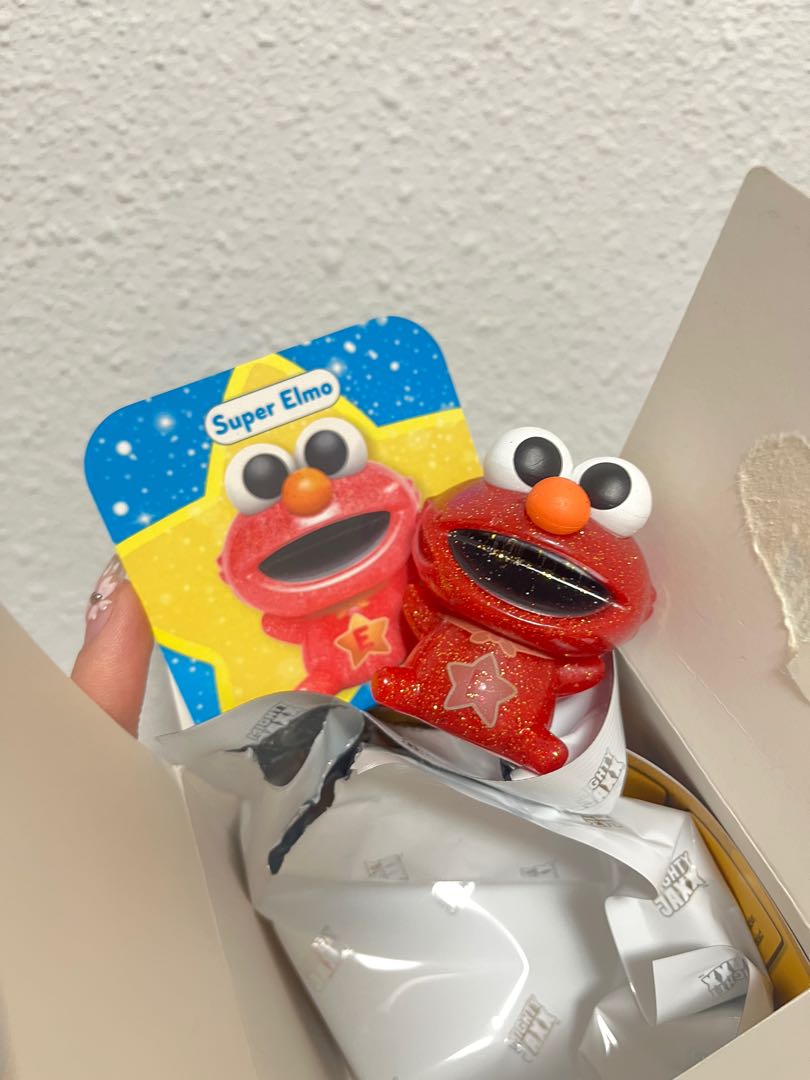 Ultra Rare Glitter Super Elmo Nubbies, Hobbies & Toys, Toys & Games on ...