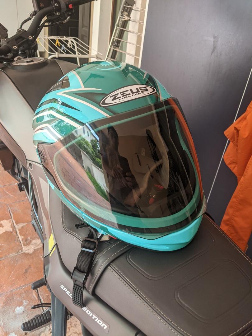 Zeus helmet modular, Auto Accessories on Carousell